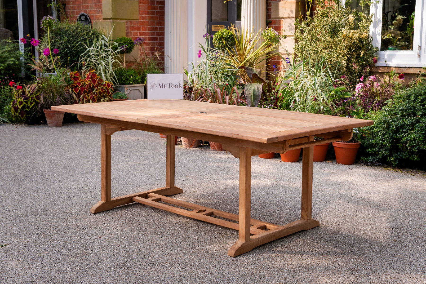 The Chartwell Ten Seat Teak Outdoor Garden Table – Mr Teak