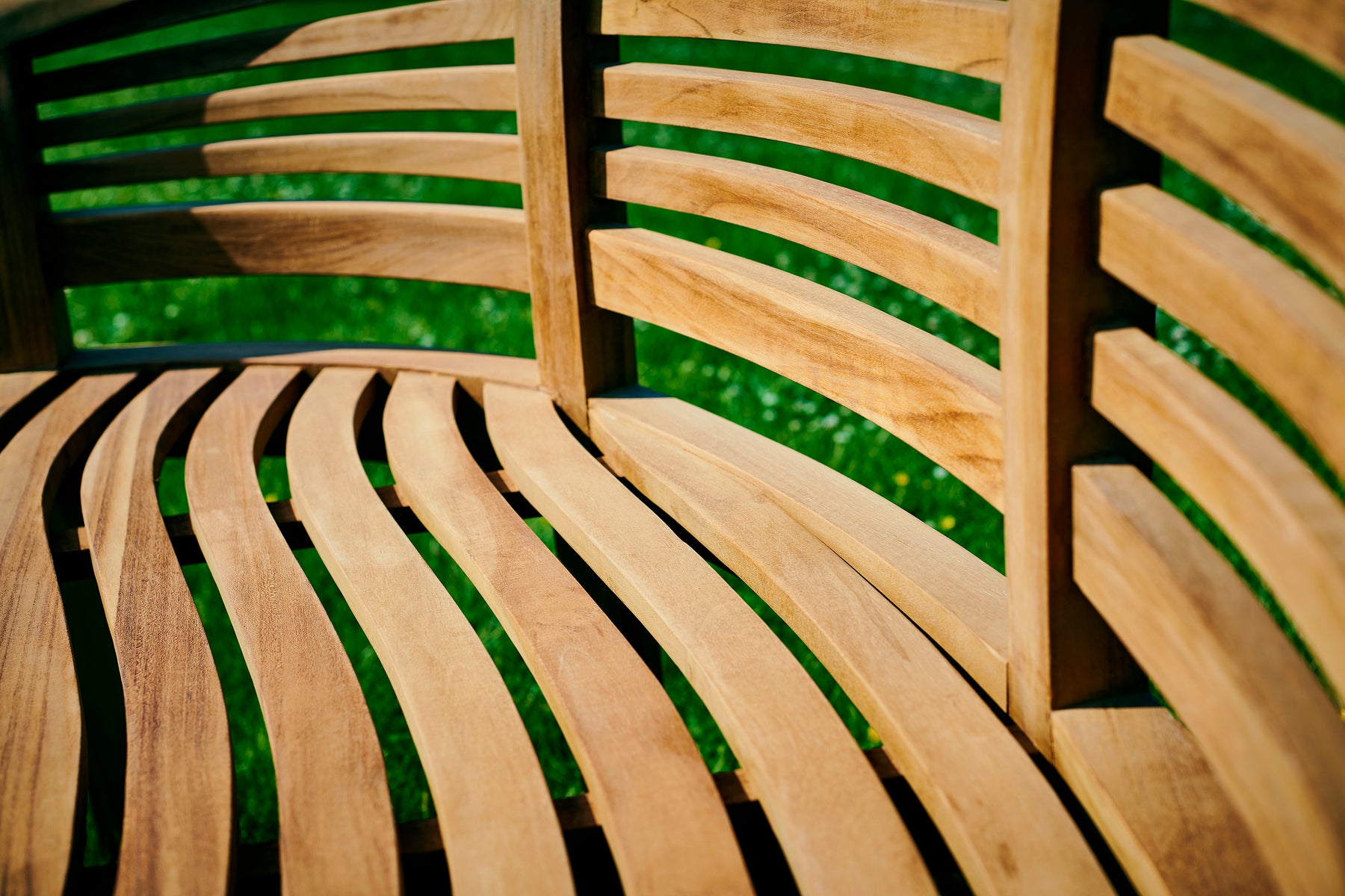 Longleat Banana Three Seat Wave Teak Bench Extra Thick – Mr Teak